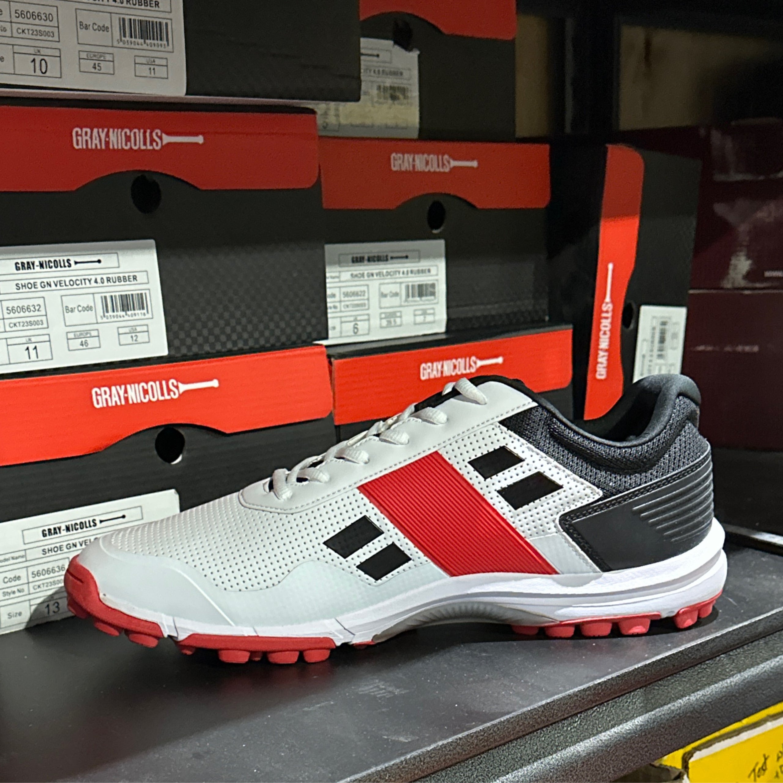 Gray Nicolls GN Velocity 4.0 Rubber shoe | Kushi Sports Inc. Gray Nicolls GN Velocity 4.0 Rubber shoe | Kushi Sports Inc.